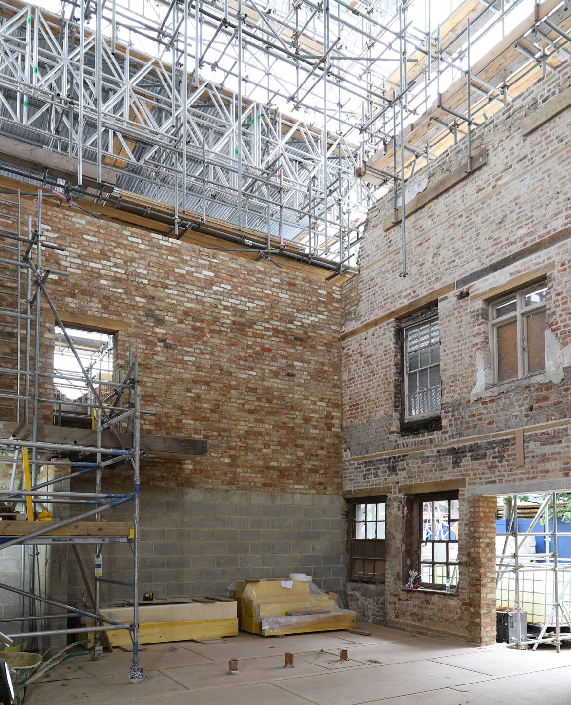 Former Catford Constitutional Club to reopen as The Catford House pub ...